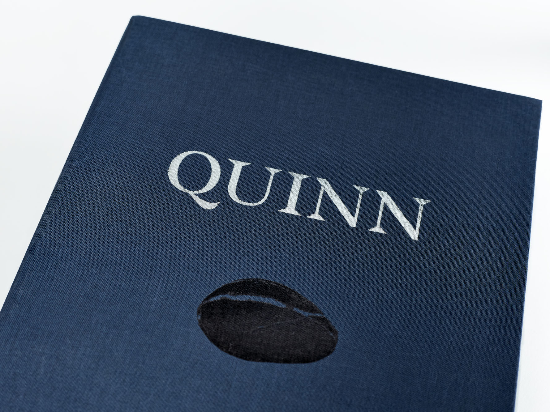 QUINN BOOK AND PRESENTATION BOX - Team : Team